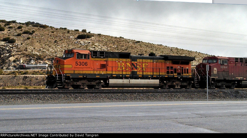 BNSF 530